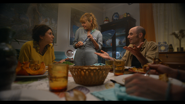 Steve met en scène « la fée Effy » dans une nouvelle campagne de ...